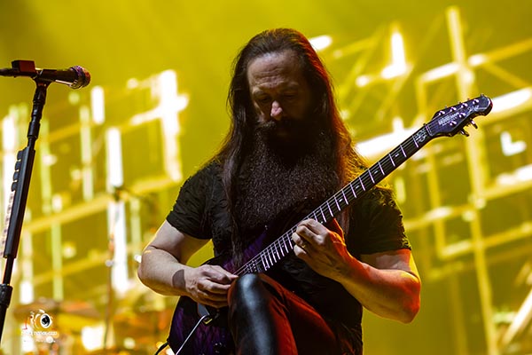 Concert Review – Dream Theater (Coca-Cola Coliseum, Toronto, ON, 03/11 ...
